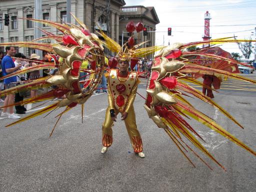 Karnival li ma ninsa qatt